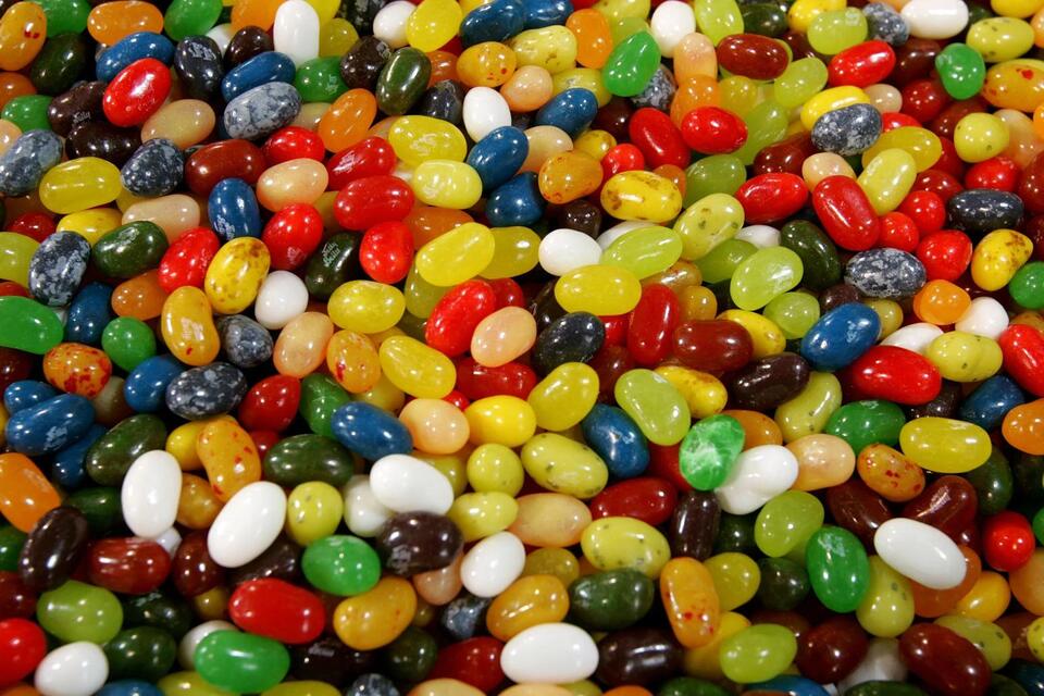 Colossal candy merger: Local company to buy Jelly Belly - NewsBreak