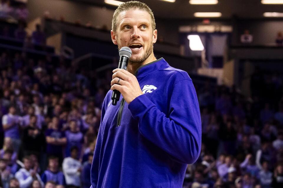 Klein hires Cory Patterson as K-State’s running back coach - NewsBreak