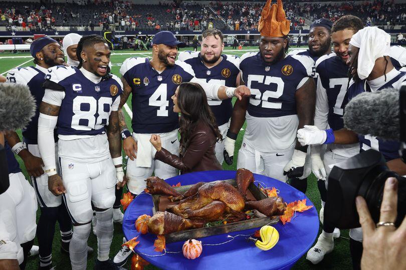 Cowboys star pulls off Thanksgiving turkey heist after upsetting ...