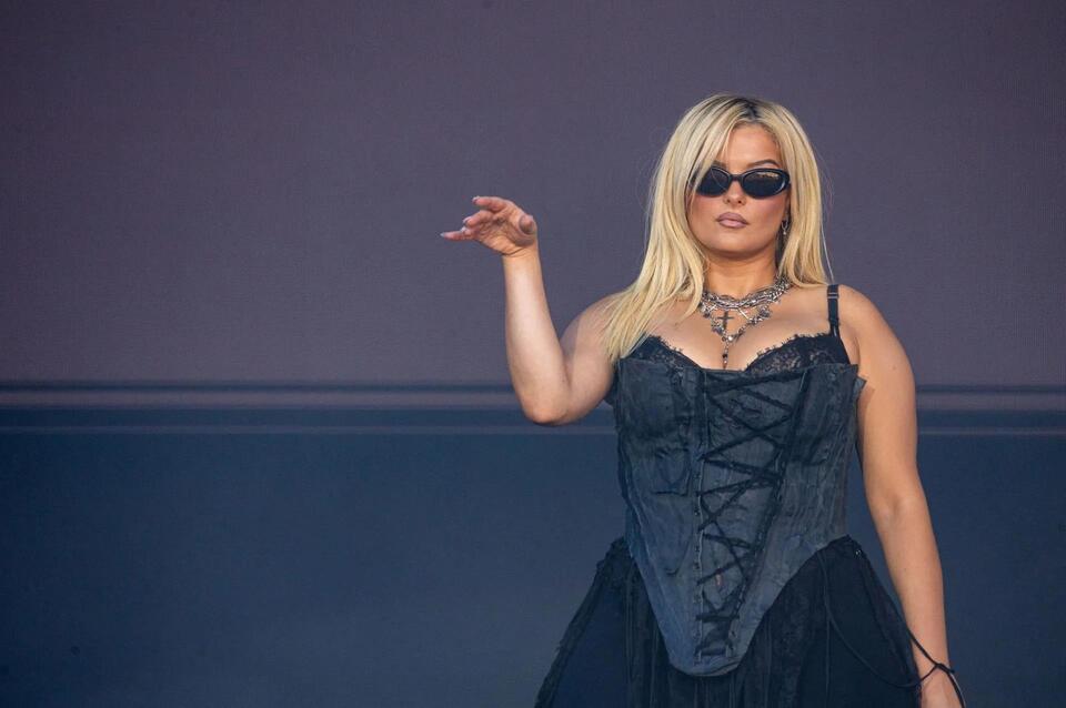 When did Bebe Rexha join Warner Records? Singer goes independent after ...