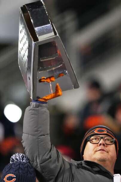 Cheese graters and Pope Leo jerseys: Bears fans get creative with their ...