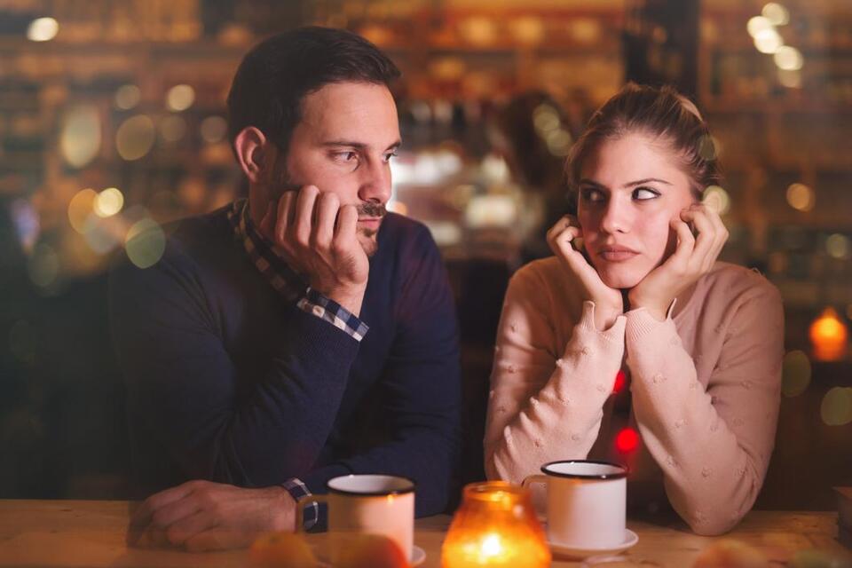 New Survey Says Illinois Is Bad For Dating Sports Fans - NewsBreak