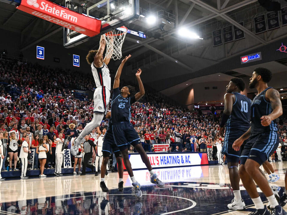 Look: Gonzaga's Anton Watson posterizes San Diego with two-hand slam