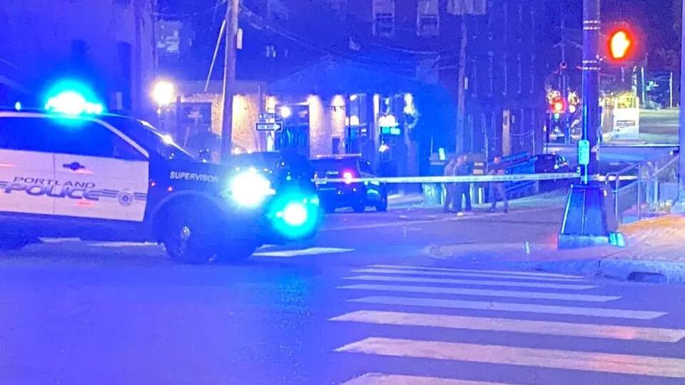 6 Portland protesters arrested outside downtown hotels - NewsBreak
