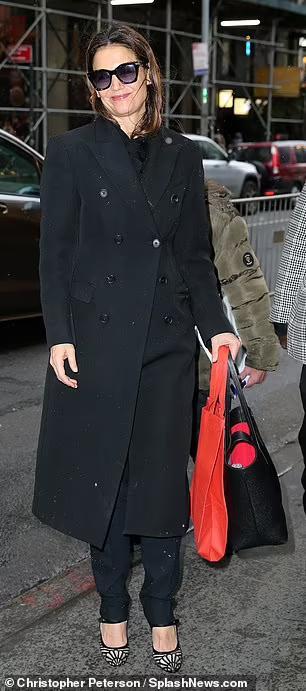Katie Holmes shares her 'dressing room farewell' after making final ...