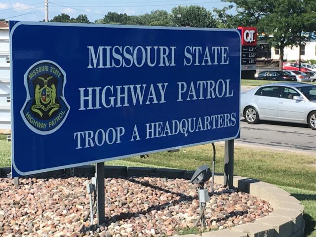 MSHP: 2 dead after head-on crash on Missouri 210 Highway in Clay County ...