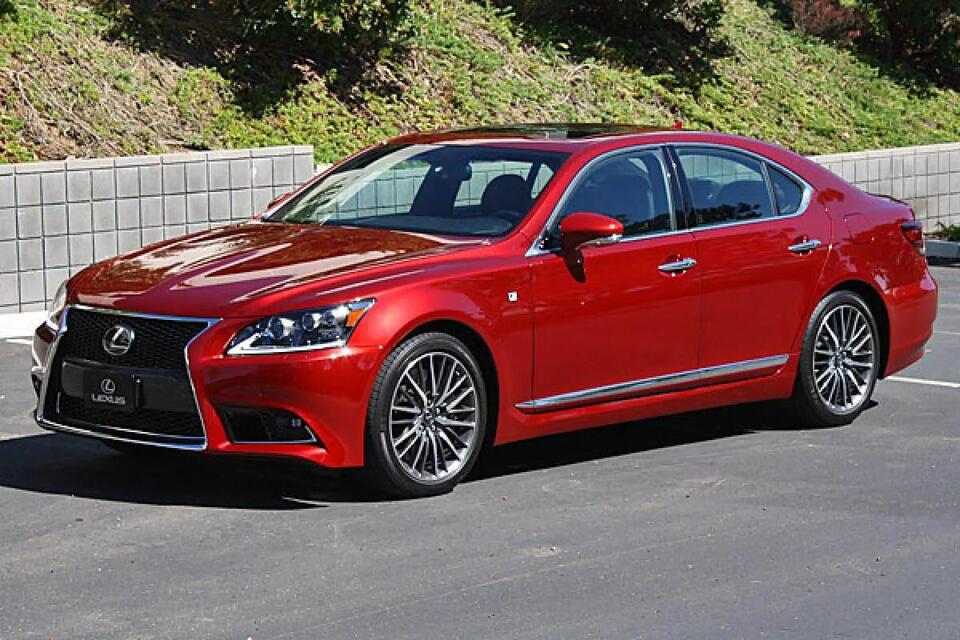 8 Lexus Sedans That Still Feel Premium After 10 Years - NewsBreak