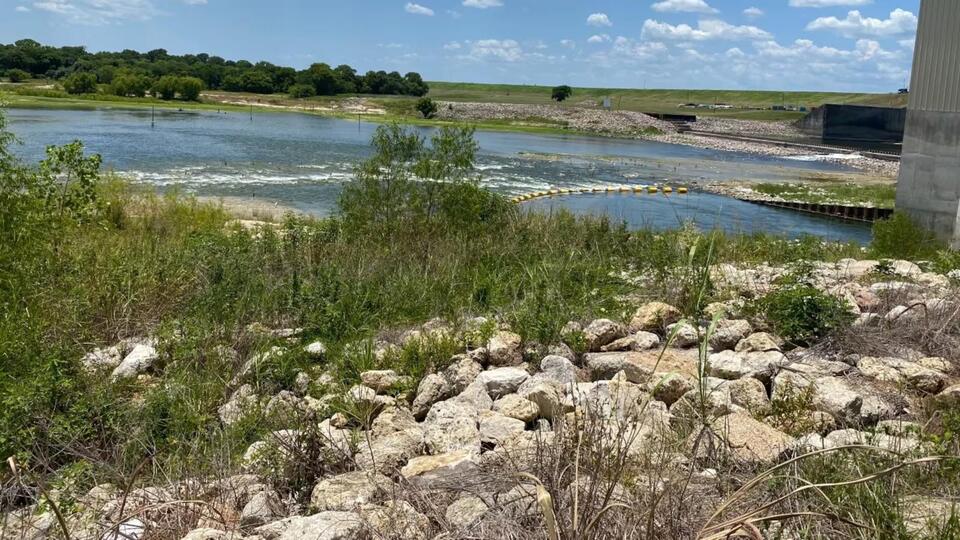 Trinity River Authority declares ‘potential failure watch’ for Lake ...