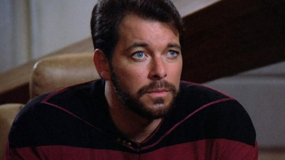 Star Trek's Jonathan Frakes Reveals The Real Reason Behind Riker's TNG ...