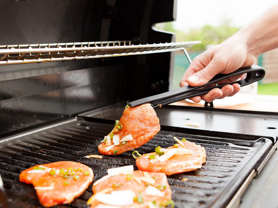 Nutritionists Say These Are The Best Meats To Eat At Summer Cookouts ...