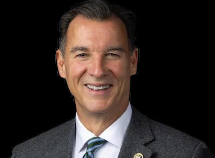Suozzi Says He ‘Failed’ on ICE Vote - NewsBreak