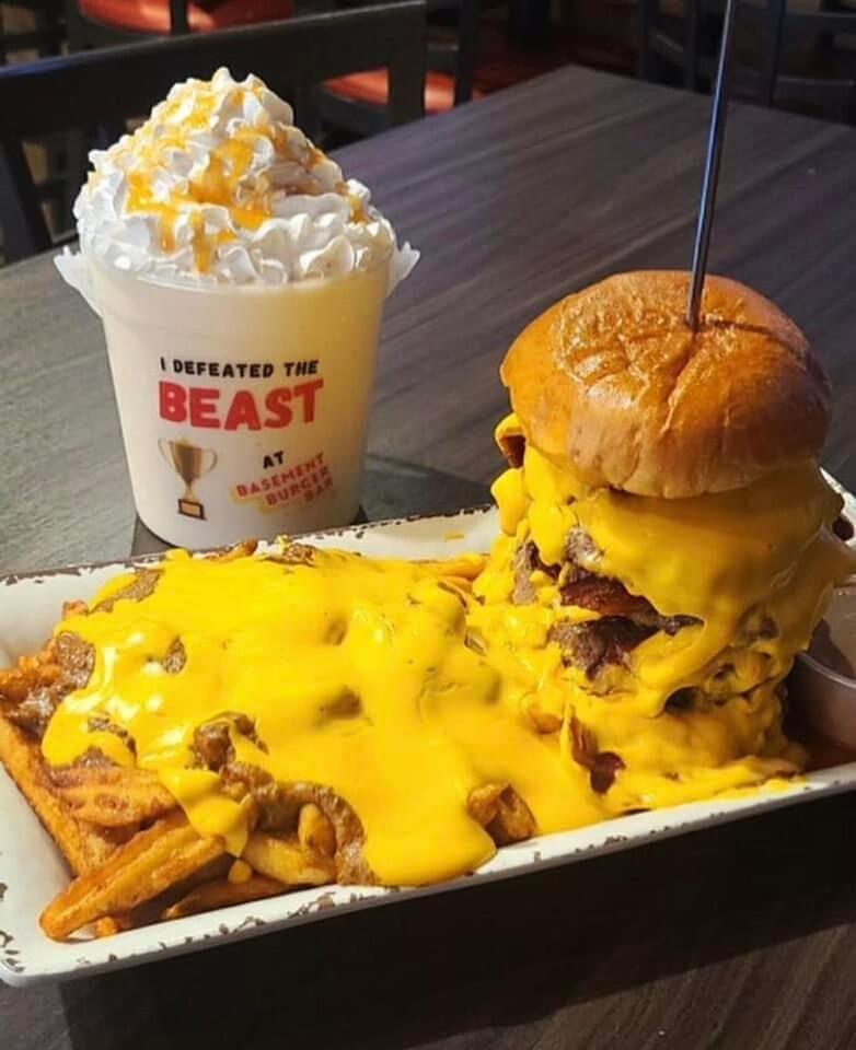 Michigan Residents Can Try To Tackle The Beast Burger Challenge - NewsBreak