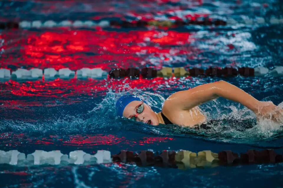 Petersburg High School swim team ‘raced like maniacs’ at regional ...