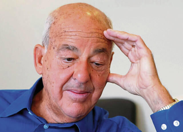 Renowned Forensic Pathologist Cyril Wecht Dies Newsbreak