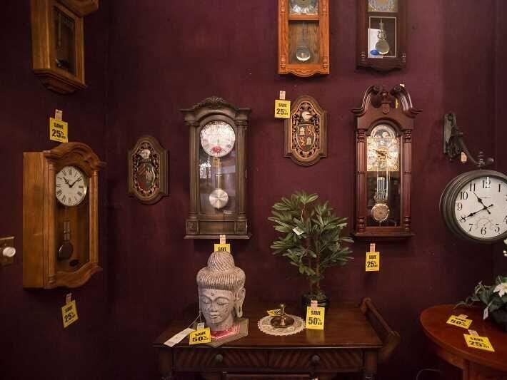 Don't forget to Fall Back, Daylight Saving ends Sunday, Nov. 3