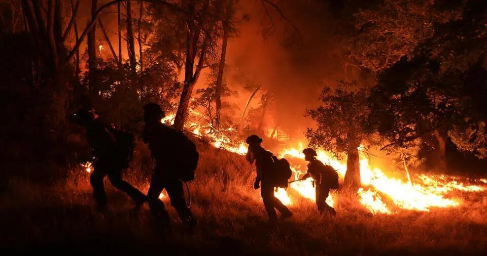 Fire crews dig in as Napa County declares emergency over Pickett Fire ...