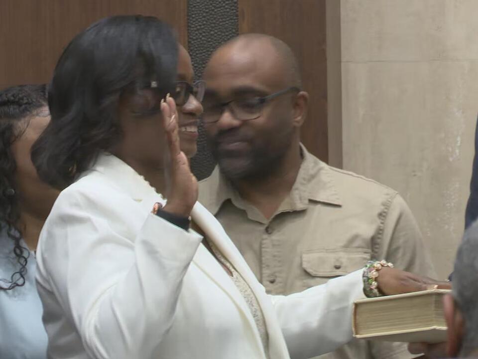 Michigan City Mayor speaks to Gary Chamber of Commerce