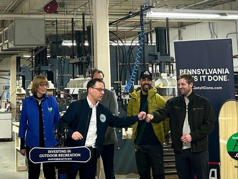 Gov. Shapiro visits Gilson Snow, announces new outdoor alliance