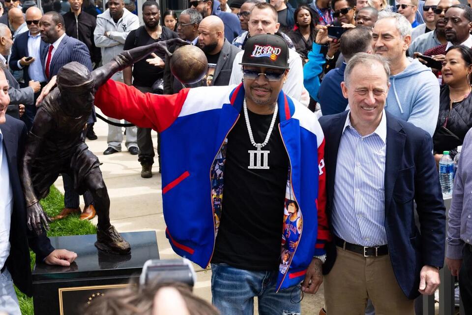 ‘You Little Bi***’: Michael Jordan Confronted Allen Iverson About Iverson’s Crossover Move Years ...