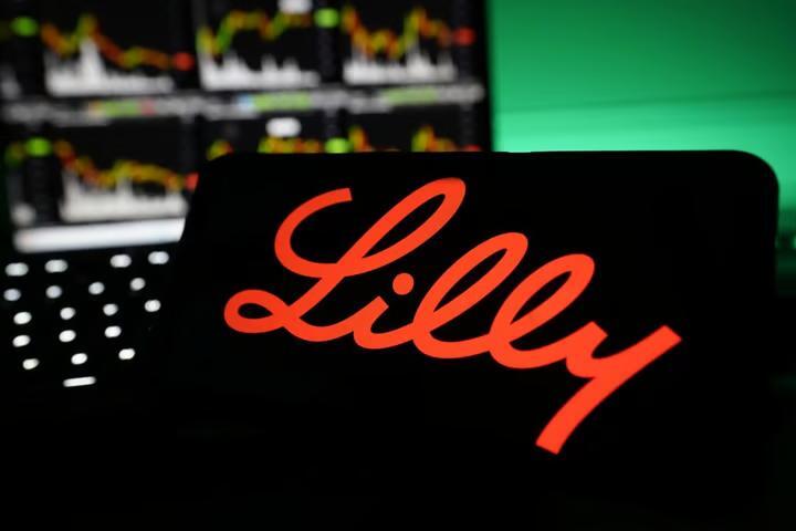 Eli Lilly Analyst Flags Overhyped Obesity Drug Expectations - NewsBreak