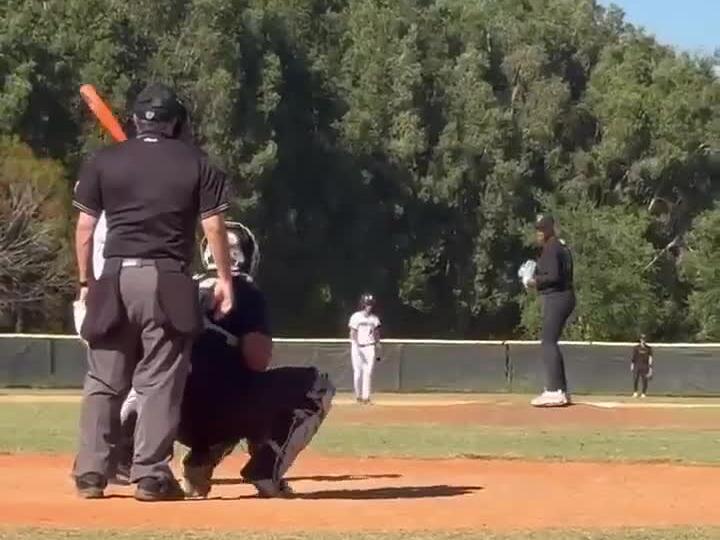 Edgar Colon - Varela Baseball