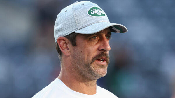 Aaron Rodgers sends message to Jets fans after Week 1 loss - NewsBreak