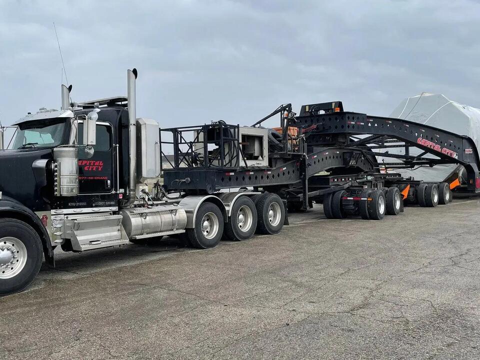 First super load passes through Franklin County on Sunday