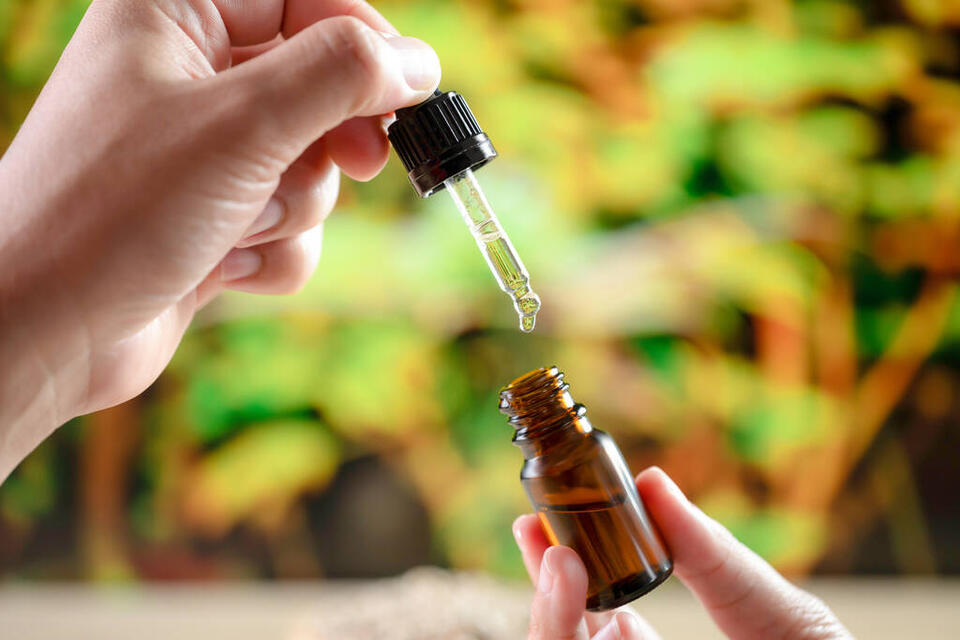 Study: CBD Protects Human Skin From Air Pollution Damage - NewsBreak