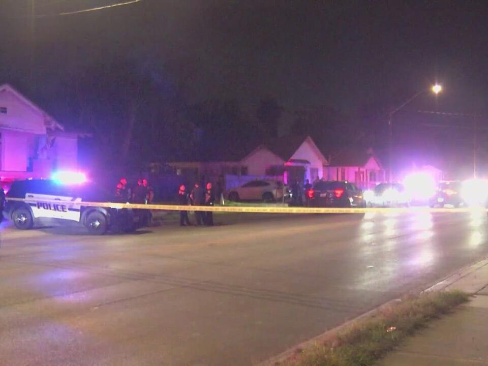 Welfare check on the west side leads to discovery of dead woman