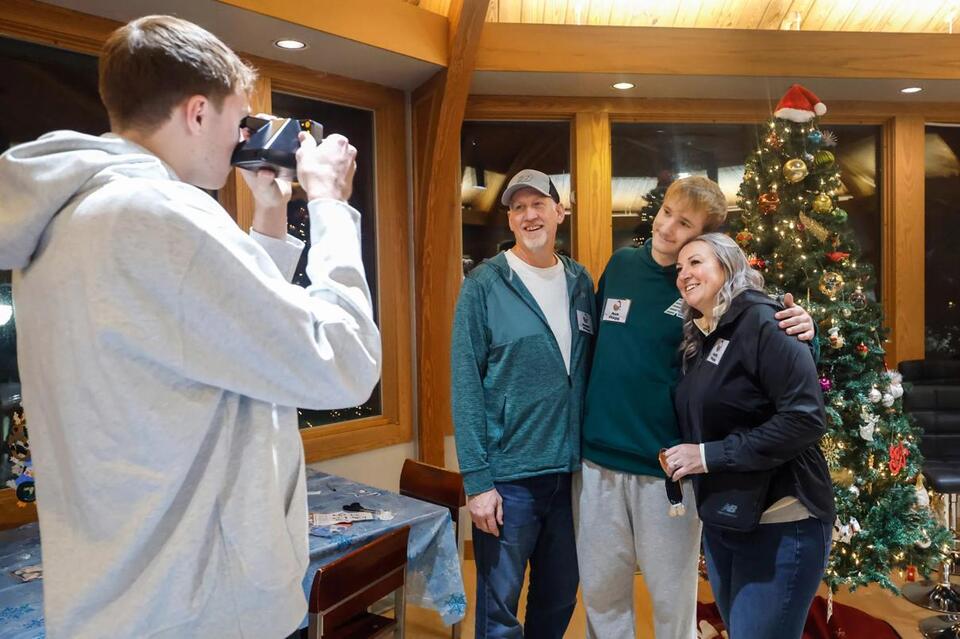 Kelly Flagg Is Now On The Mt. Rushmore Of Duke Basketball Parents ...