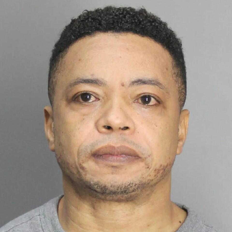 Freeport Man Worked As Dentist Without License, Police Say - NewsBreak