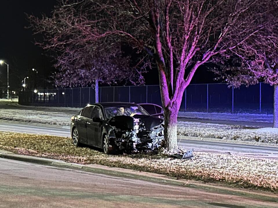 Woman fighting for her life after crashing car into tree, Lincoln ...