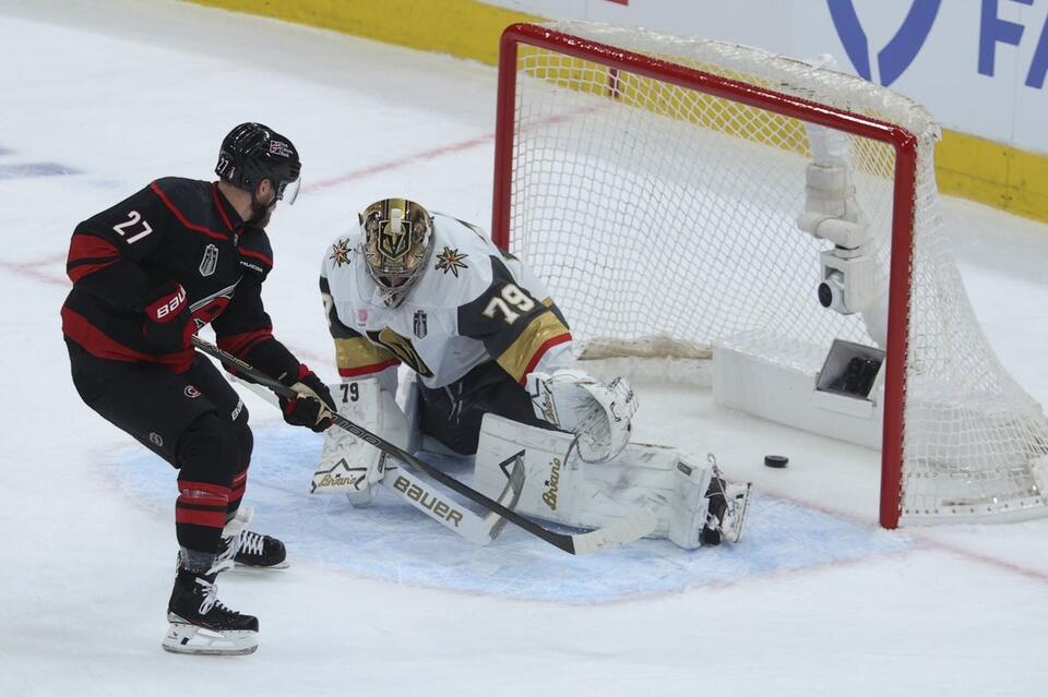 Down 1-0, Hurricanes prepared for long series against Golden Knights ...