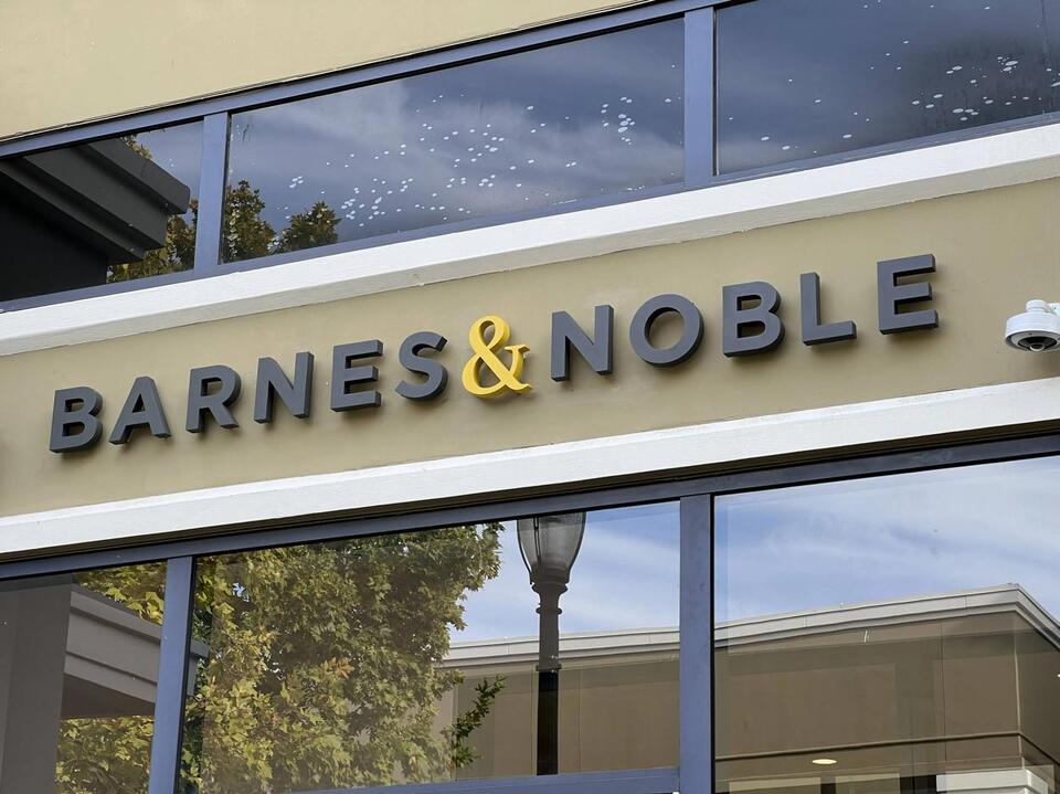 Are Barnes & Noble stores open on New Year 2026? Store timing and more ...