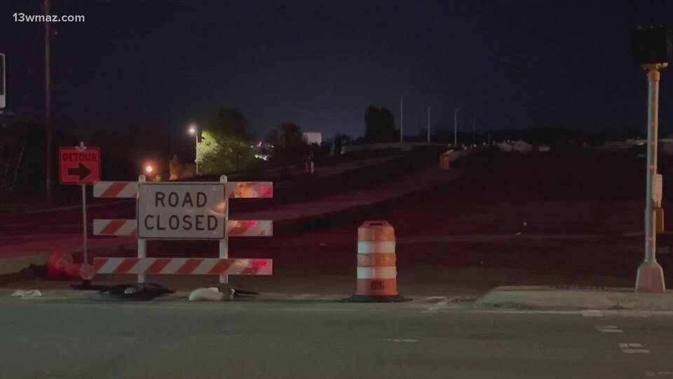 Riverside Drive at 2nd Street Bridge closed indefinitely after crash ...