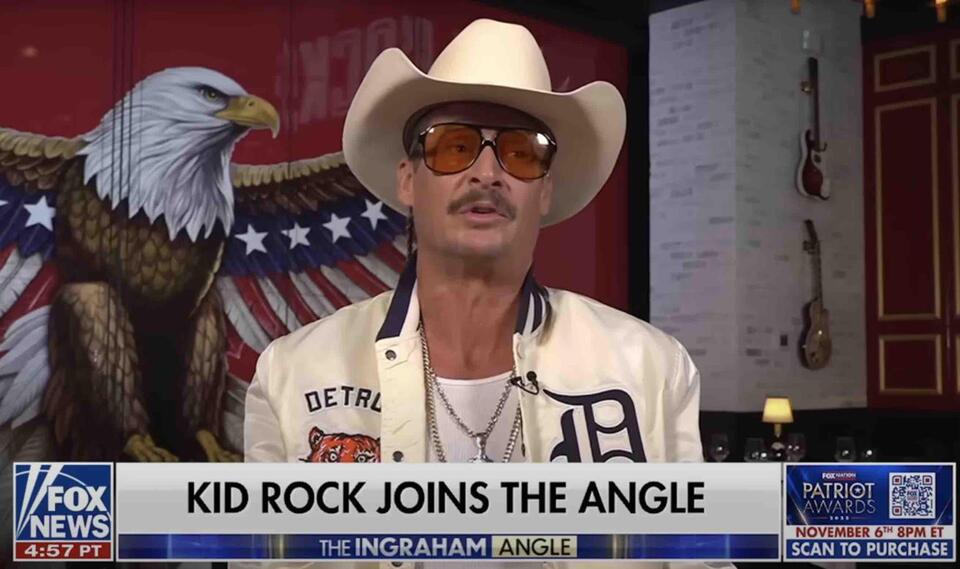Kid Rock Emotionally Sings For Charlie Kirk - NewsBreak