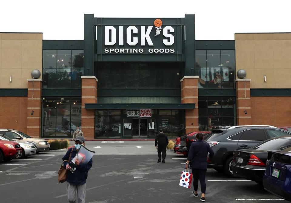 Ex-Wife Of Dick’s Sporting Goods Chairman, Denise Prenosil, Held Onto ...