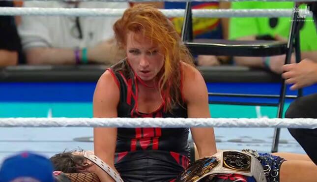 Becky Lynch Blasts “Disgraceful” WWE RAW Finish, Calls Out Referee ...