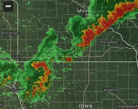 Derecho-level winds slam northwest Iowa; severe storms clip Twin Cities ...