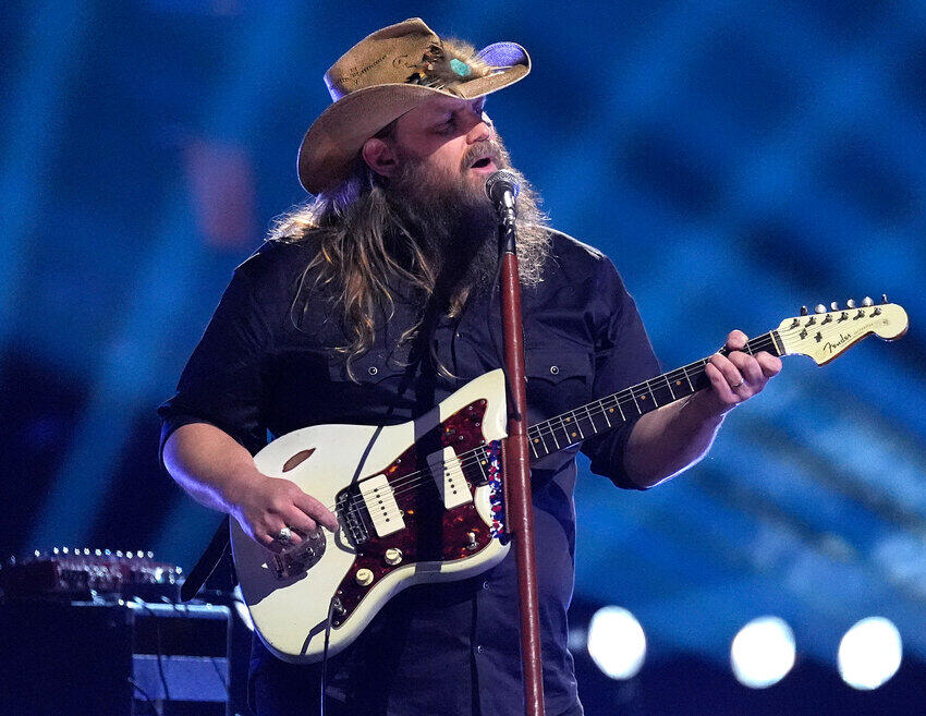 Stapleton adds second Glendale show in August - NewsBreak