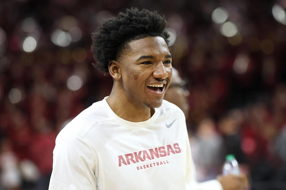 Karter Knox's Knee Injury Derails Arkansas Rotation Ahead of NCAA ...