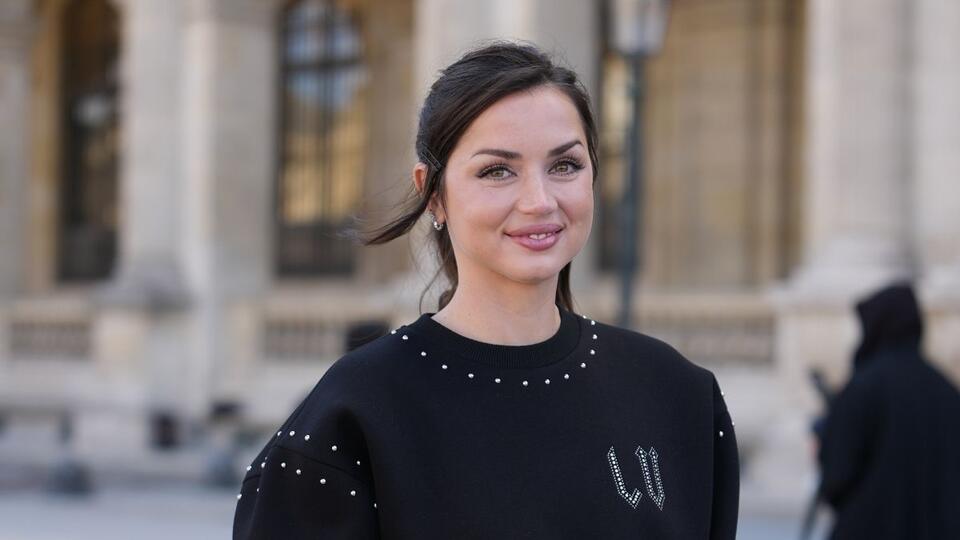 Ana de Armas Spotted With ‘Handsome Man’ Amid Tom Cruise Split Reports ...