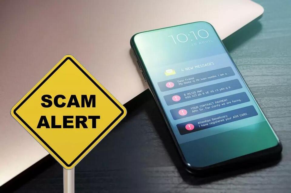 These Scam Text Messages Are Flooding Phones in Michigan - NewsBreak