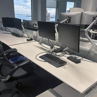 House chairman drafts bill to get federal workers back in the office ...