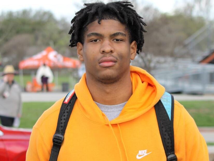 Where Texas stands for Dealyn Evans, Aaron Butler ahead of Friday ...