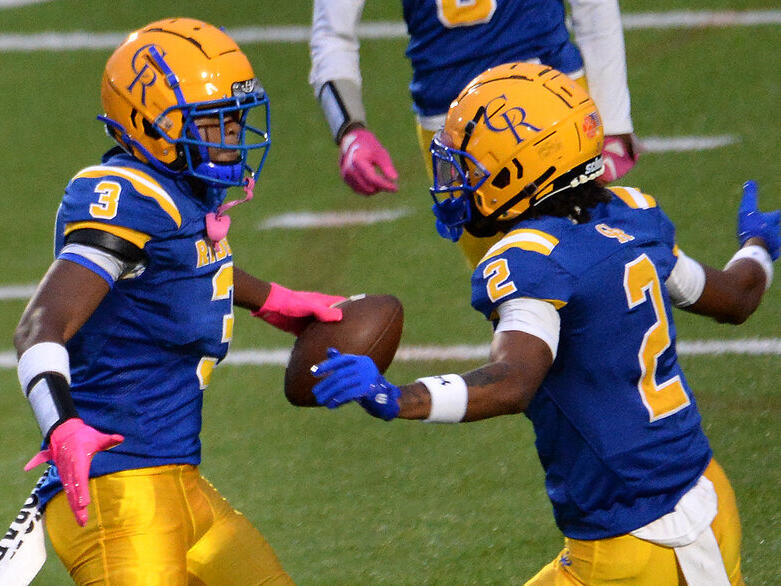 Tonight's high school football scores