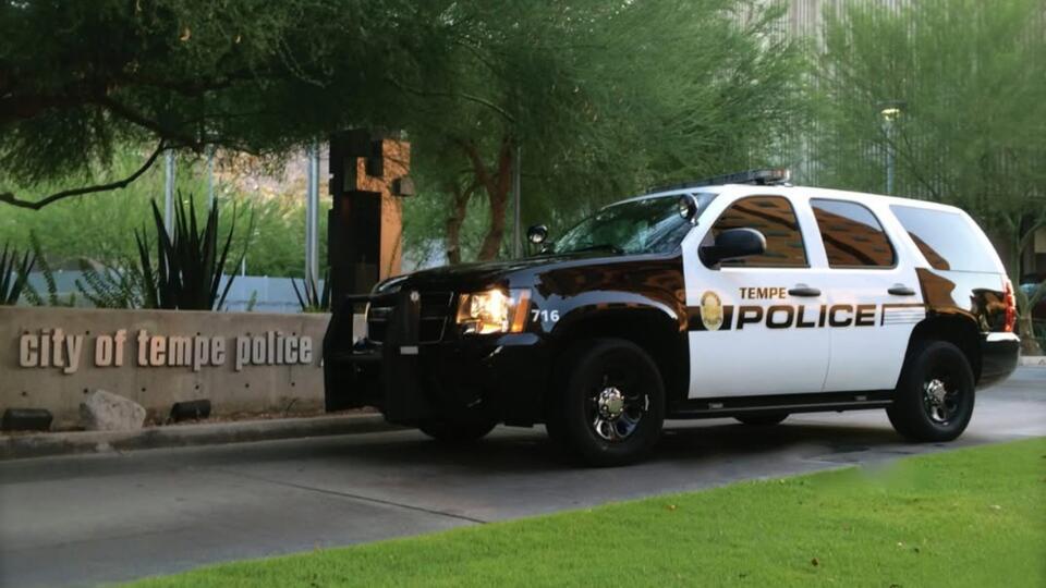 Mom Sues Drunk Police Officer Who Allegedly Crashed Into Her While on ...
