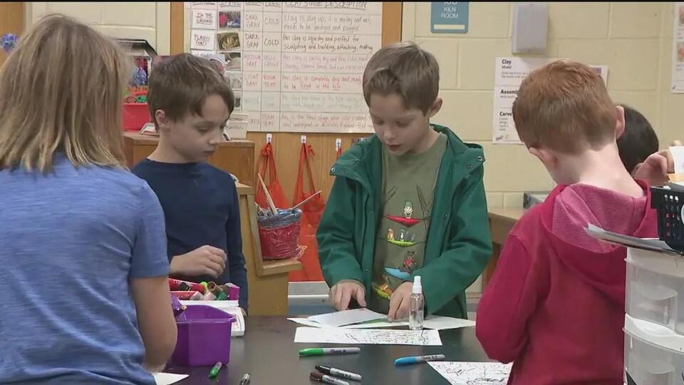 Briarlake Elementary School art teacher uses classroom as her student's ...