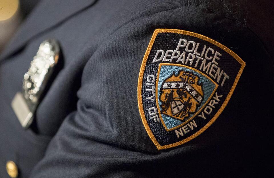 Off-duty NYPD officer charged with assault on Staten Island suspended ...