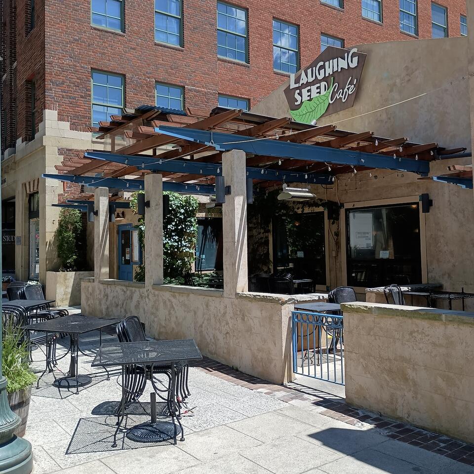 Flour café to move into former Laughing Seed space - NewsBreak